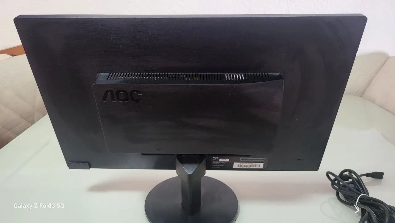 Monitor AOC 18 polegadas - Monitores - Nova Brasília, Salvador 1380503375 | OLX