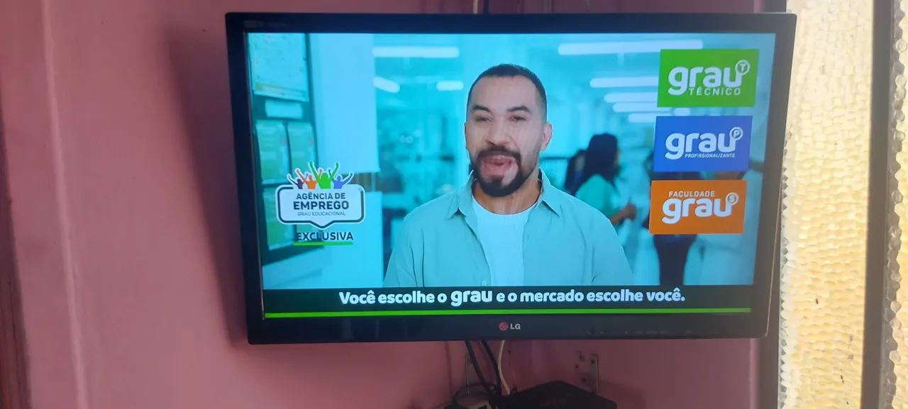"televisao 26 polegadas smart" - TVs no Brasil