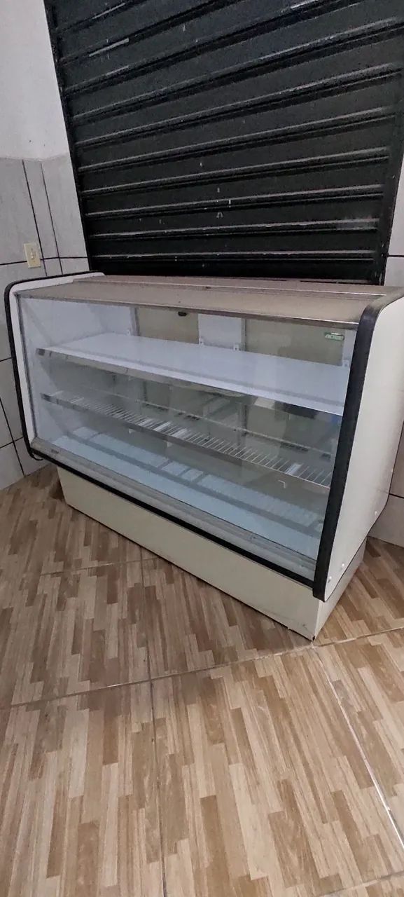 Balcão refrigerado 127VGbMáquinas 1.80m Aprox, degelo manual. Semi novo ...