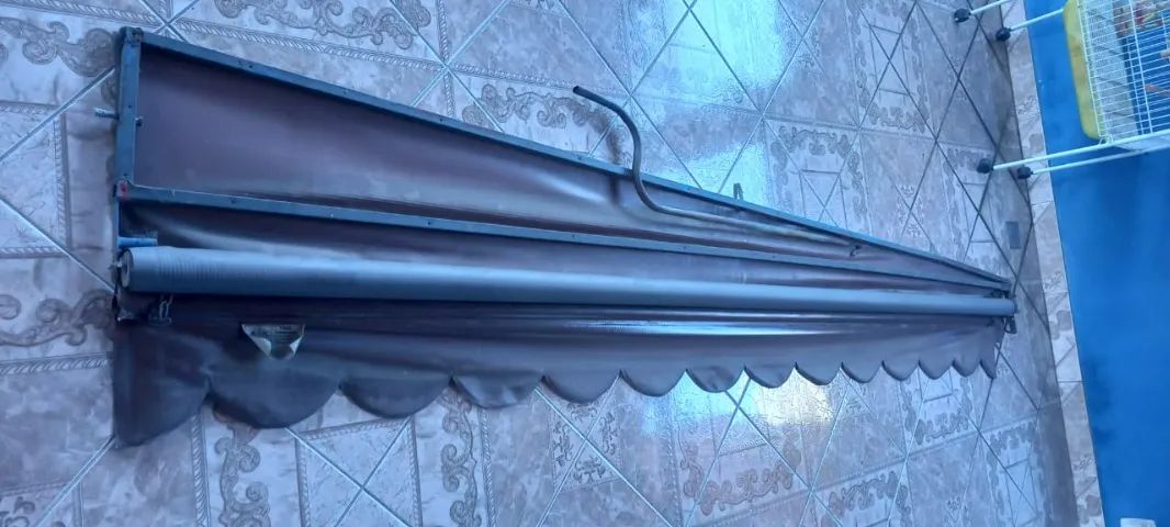 Toldo Cortina Retrátil - ACEITO OFERTA - Portas e Janelas - Centro ...