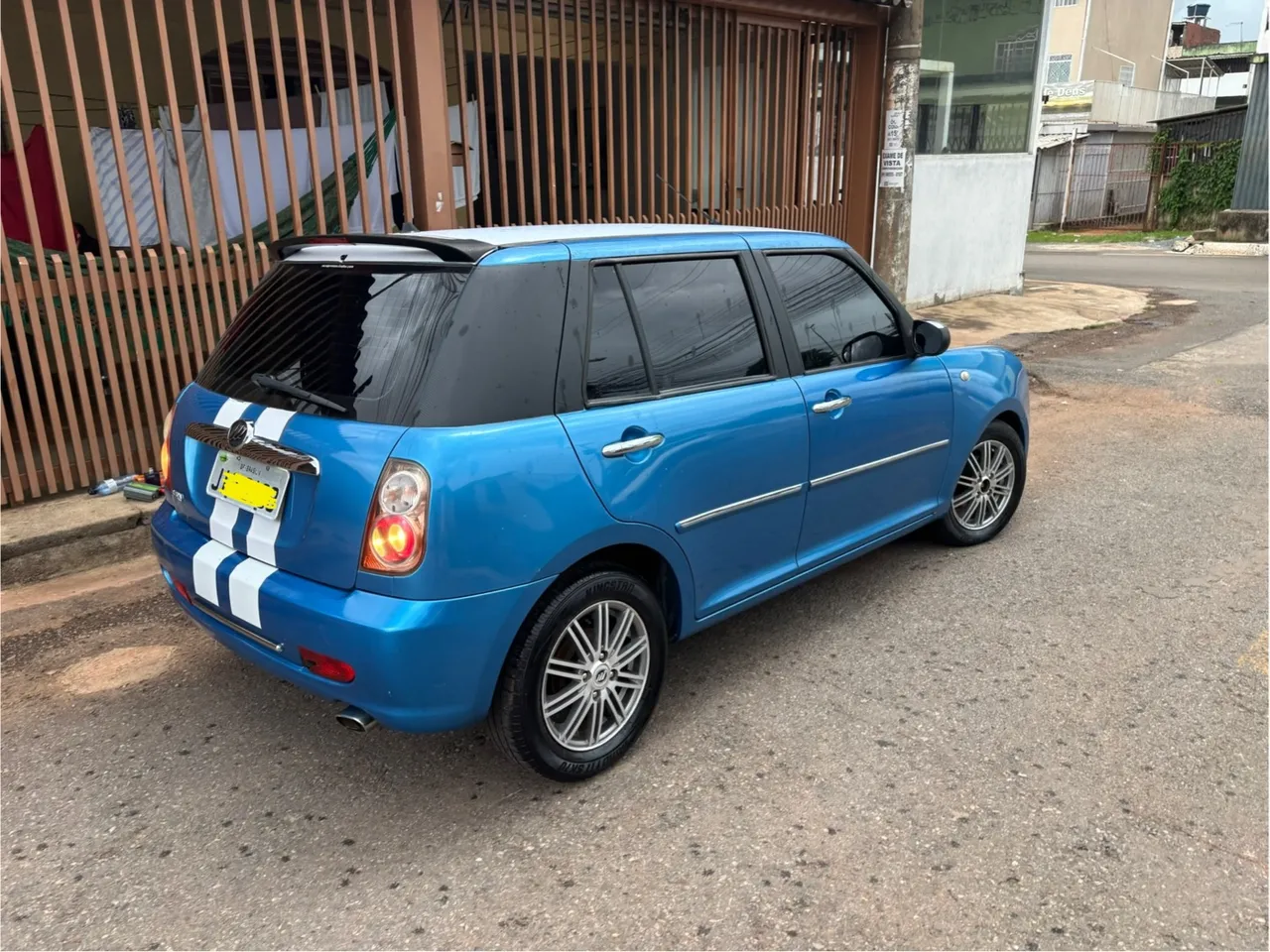LIFAN 320 2011 Usados e Novos
