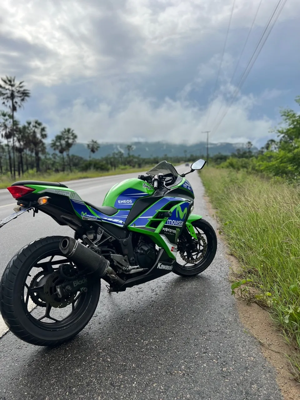 Motos KAWASAKI NINJA 300 no Brasil