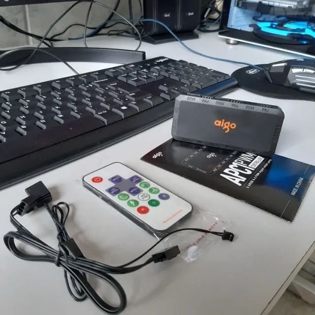 Controladora Aigo, 6 portas 4 pinos PWM, 6 portas ARGB, 3 Pinos 5v ...