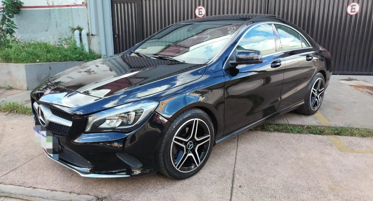 MERCEDES-BENZ CLA-200 Usados e Novos