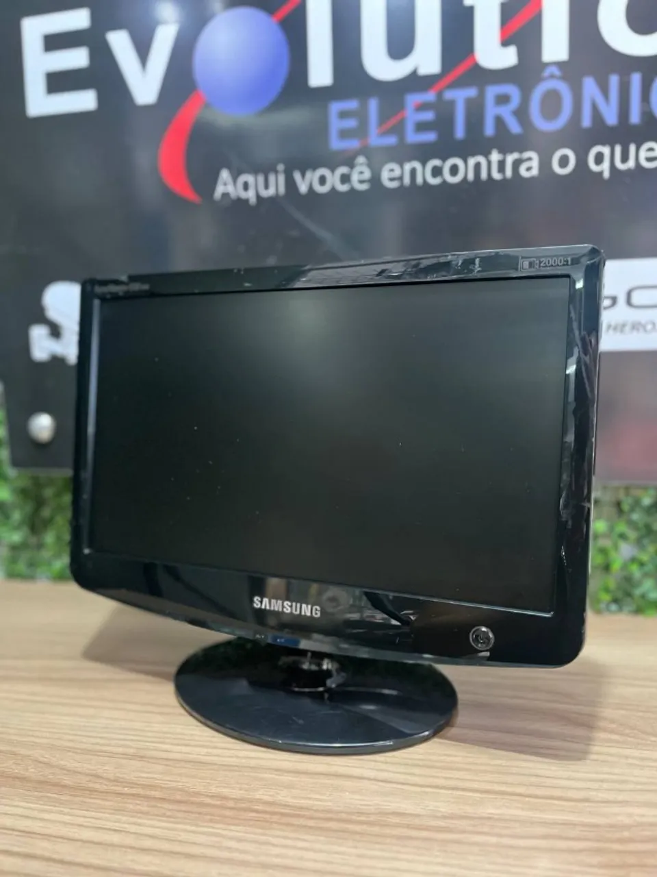 "monitor de 15 polegadas samsung" no Brasil