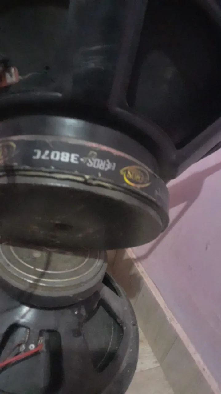 "graves de 15 polegadas" - Equipamentos e Acessórios de Som no Brasil