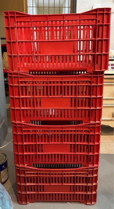 4 caixas plásticas reforçadas empilháveis vermelhas - Móveis Para ...