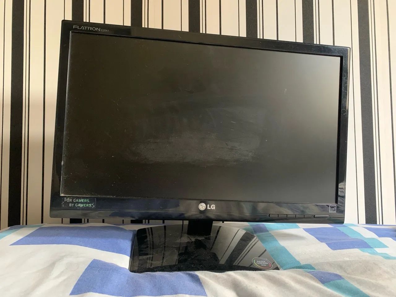 Monitor LG Flatron E2241 - 21.5 polegadas - Monitores - Parque ...