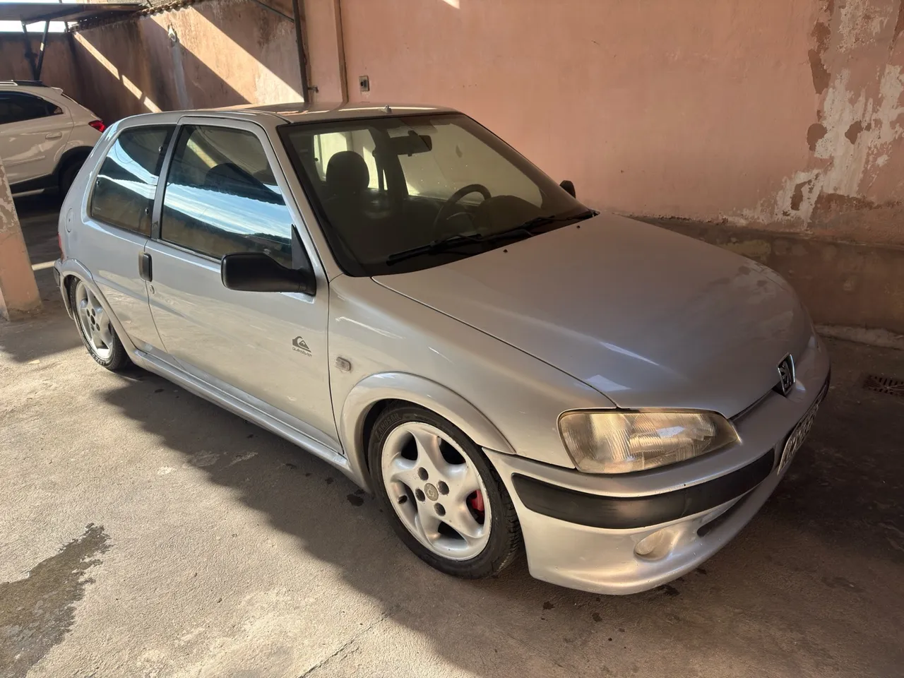 "peugeot 106 1 6 16v" - Carros Usados e Novos à venda