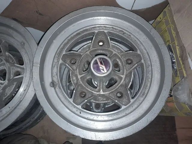 "rodas kombi 5 furos" no Brasil