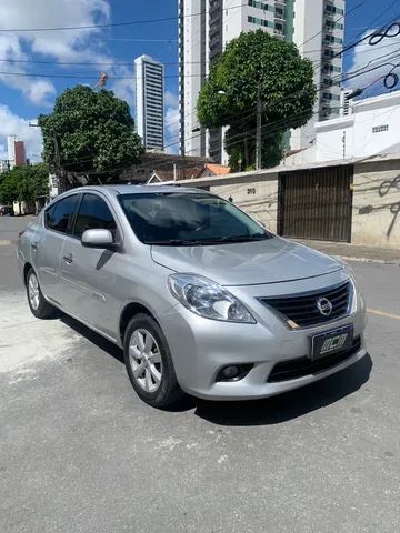 NISSAN VERSA 2013 Usados e Novos