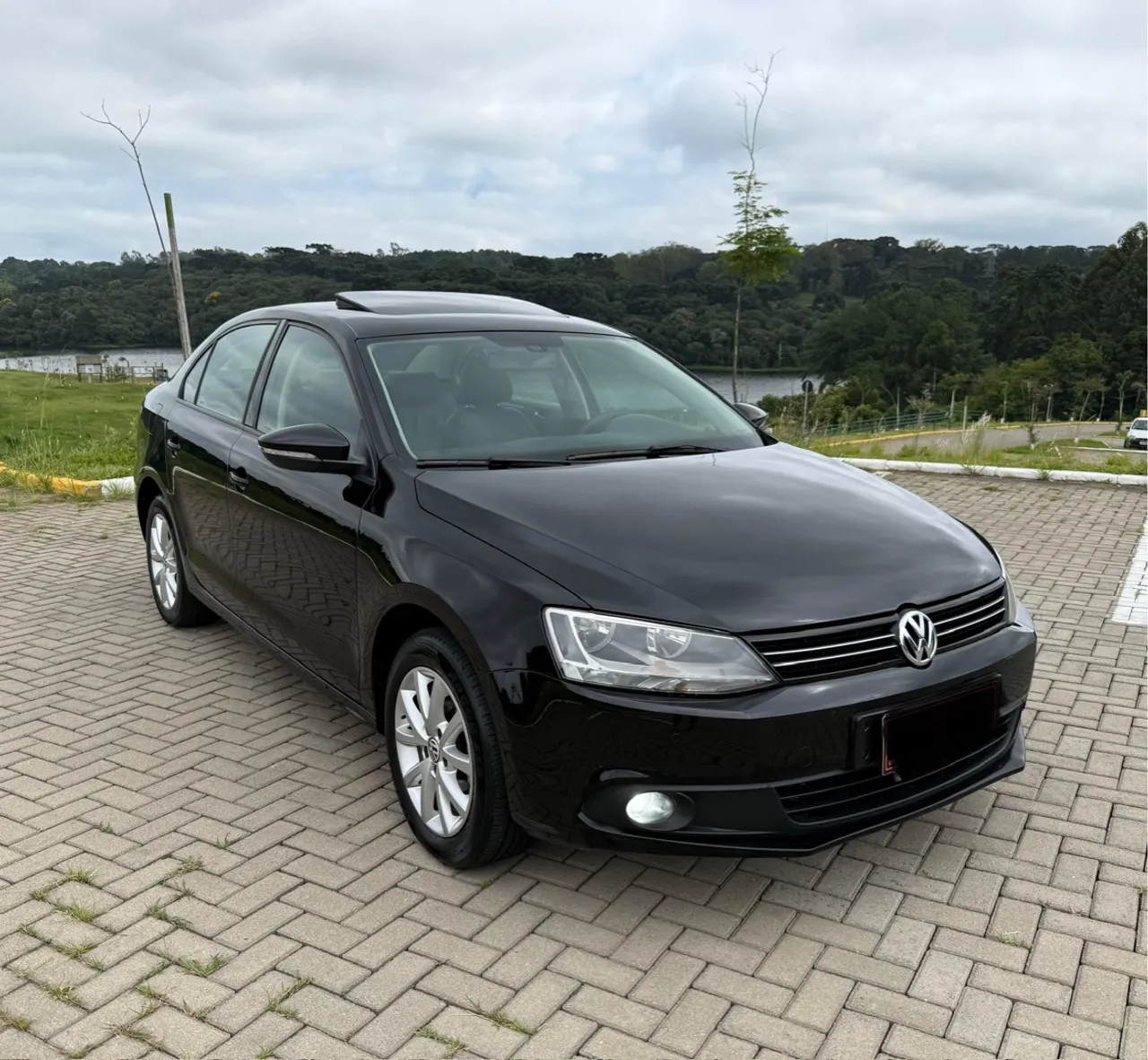 VOLKSWAGEN JETTA 2012 Usados e Novos