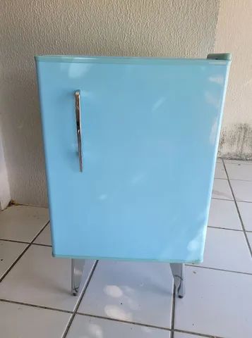 "frigobar retro azul" no Brasil