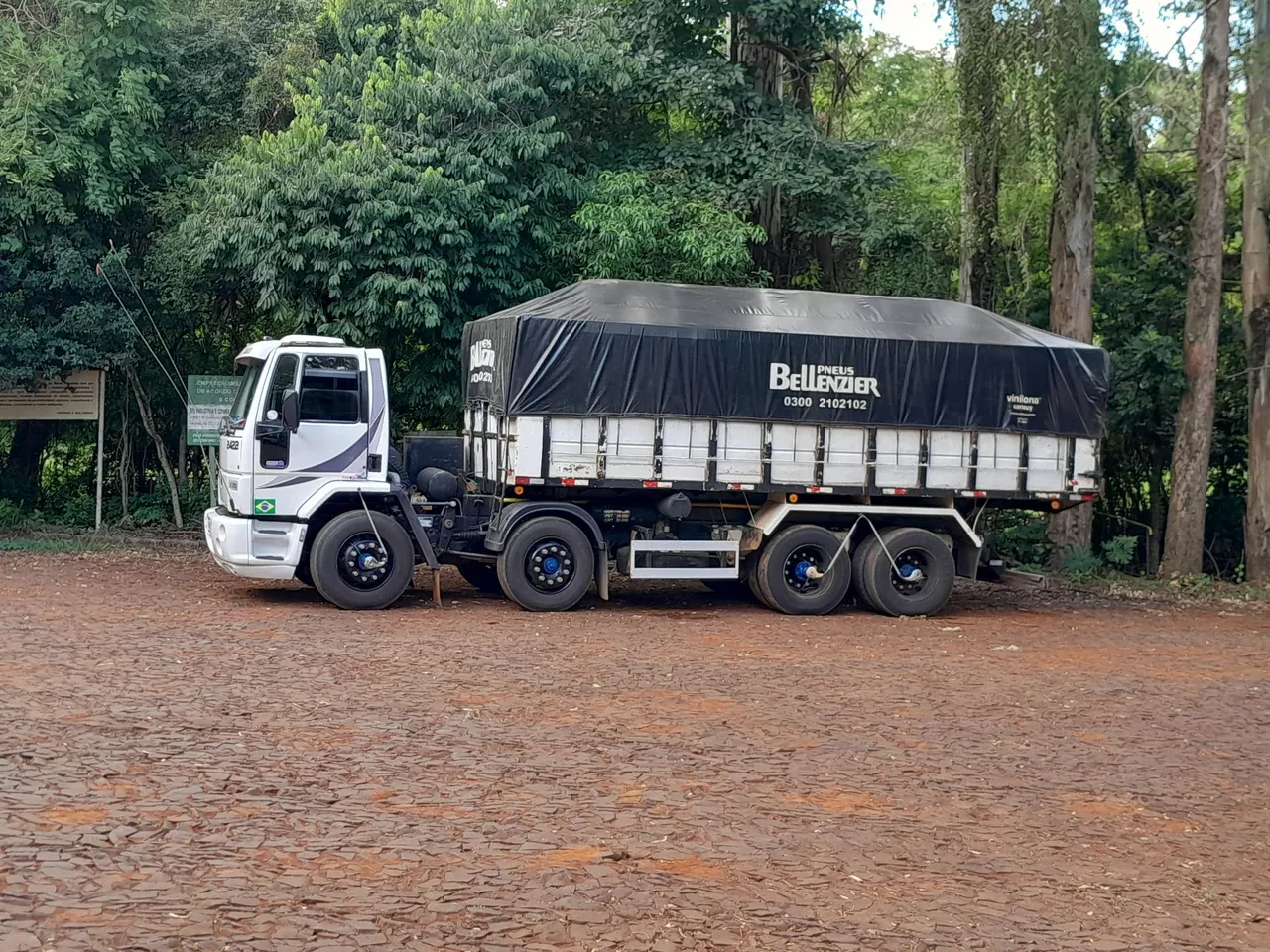 "caminhoes bi truck" - Caminhões no Brasil