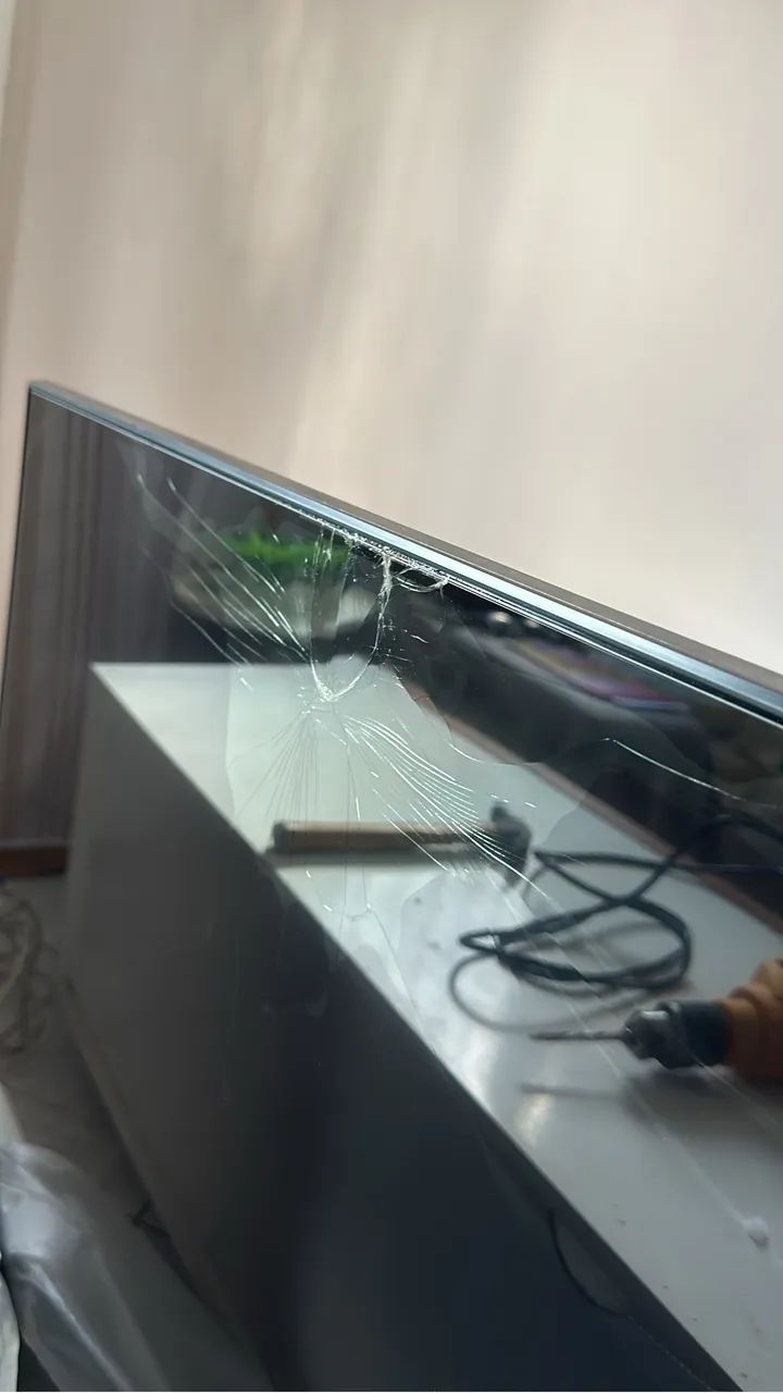 TV Samsung 65 DU7700 Nova! Tela Quebrada! - TVs - Boa União (Abrantes ...