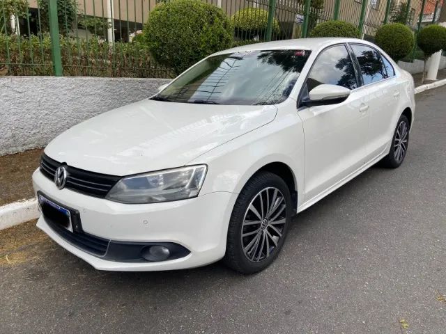 VOLKSWAGEN JETTA 2012 Usados e Novos