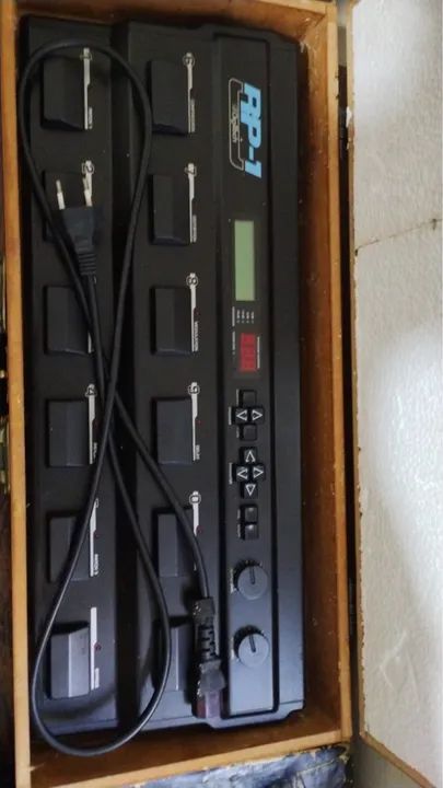 "pedaleira rp" no Brasil