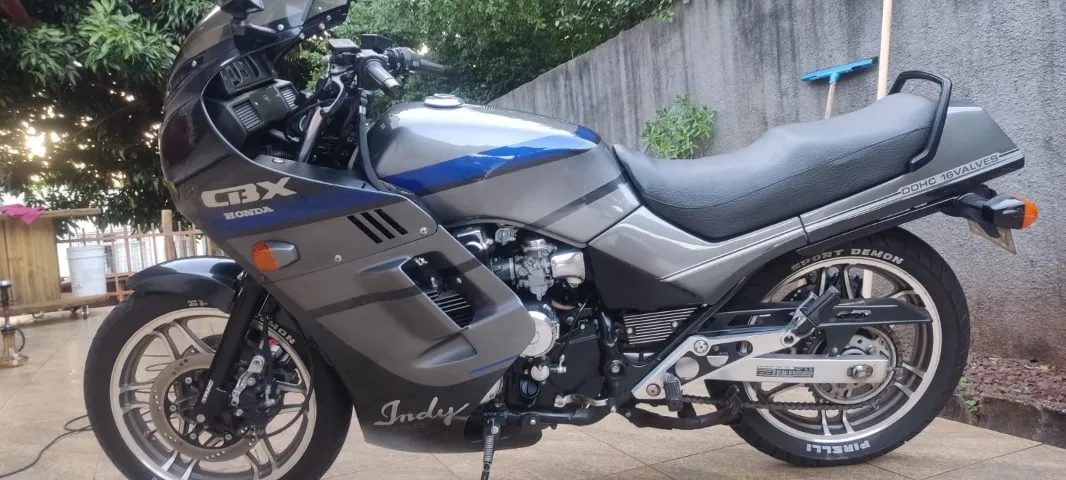 "moto 7 galo" no Brasil
