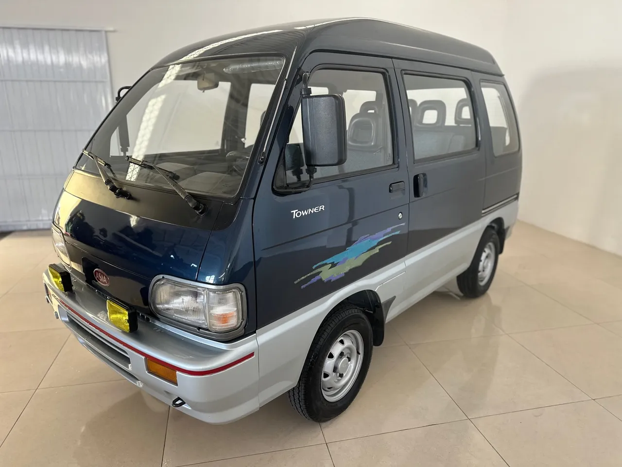 ASIA MOTORS TOWNER Usados e Novos