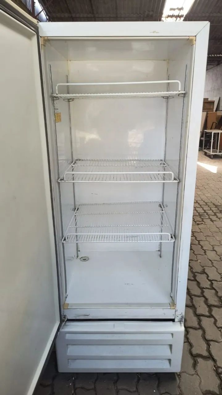 Vendo cervejeira Marca Hussmann Funcionando Normal ZAP * Valor 2.500,00 ...