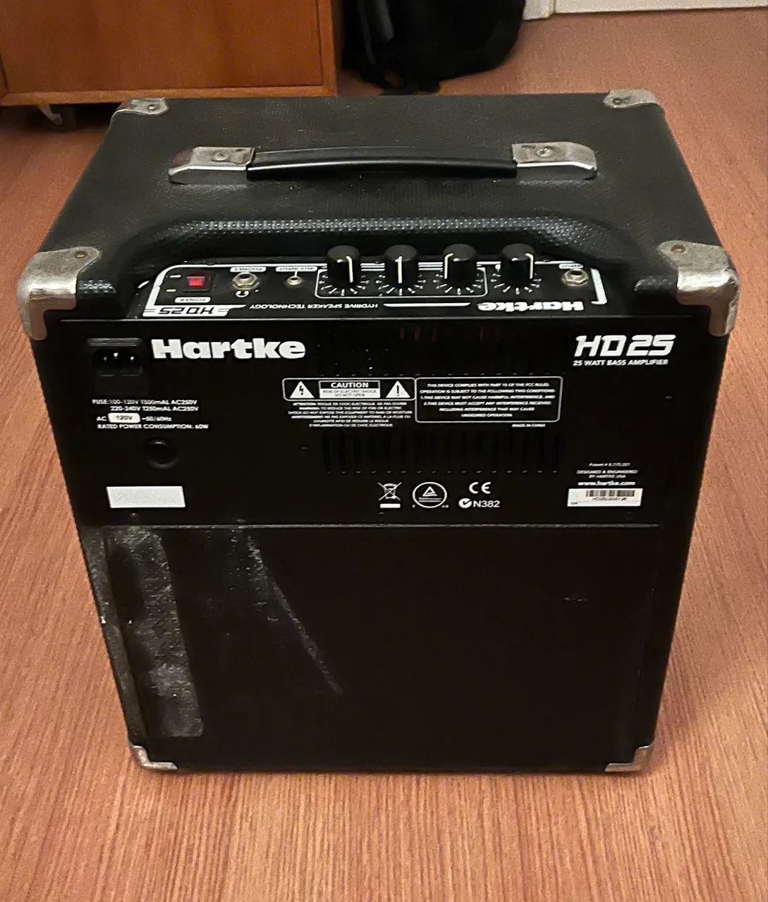 Amp de Baixo Hartke HD 25 (25 Watts) - Aparelhos de Som - Laranjeiras ...
