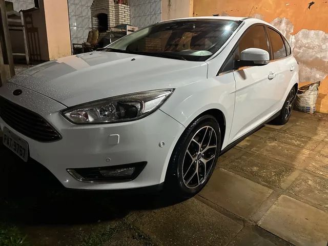 FORD FOCUS 2016 Usados e Novos