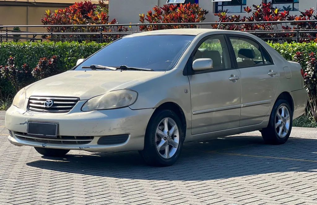 TOYOTA COROLLA 2003 Usados e Novos