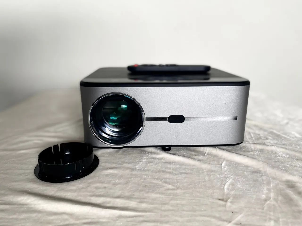 Projetor 7000 lúmens Android - Projetores e Telas de Projeção ...