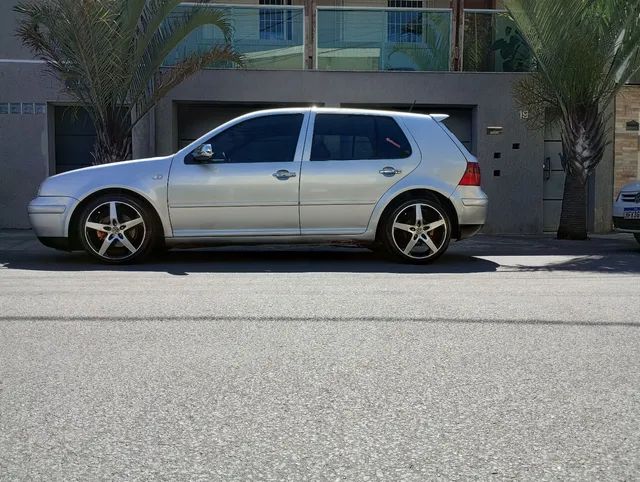 VOLKSWAGEN GOLF 2001 Usados e Novos