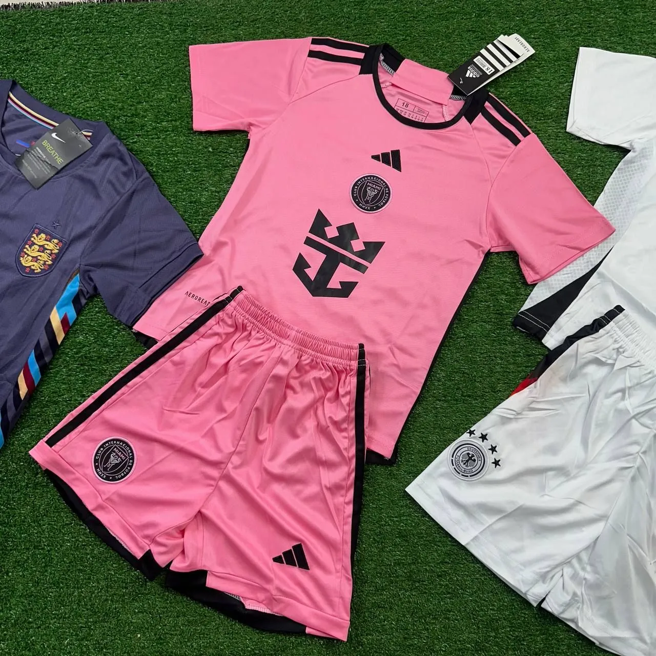 "uniforme de futebol" no Brasil