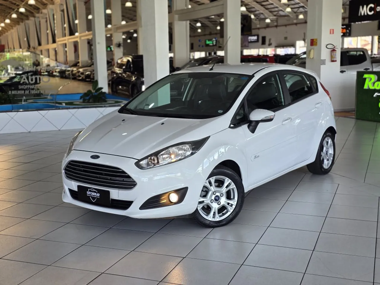 FORD FIESTA 1.6 SE HATCH 16V FLEX 4P POWERSHIFT Usados e Novos