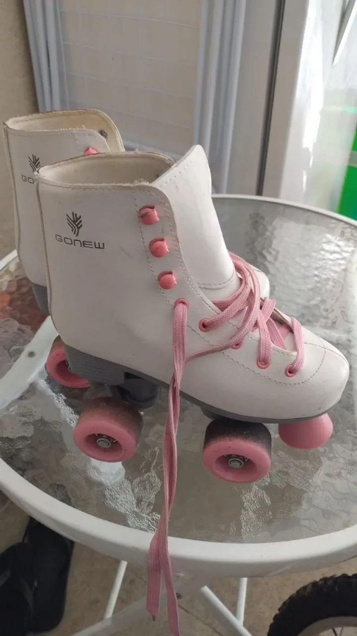 Patins Clássico 4 rodas - Tamanho 34/35 - Esportes Sobre Rodas - Todos ...