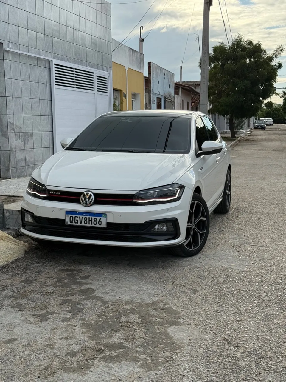 VOLKSWAGEN POLO GTS 1.4 TSI 16V FLEX Usados e Novos
