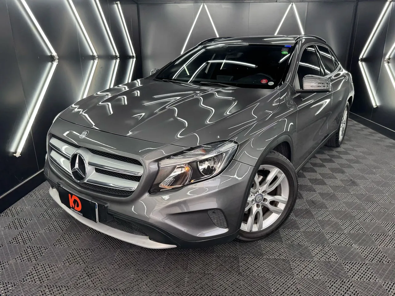 MERCEDES-BENZ GLA 2015 Usados e Novos
