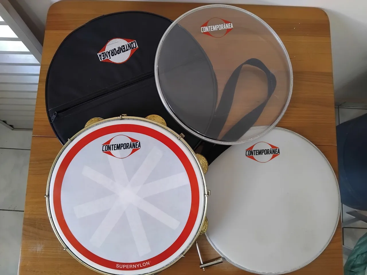 "pandeiro de 12 polegadas" no Brasil