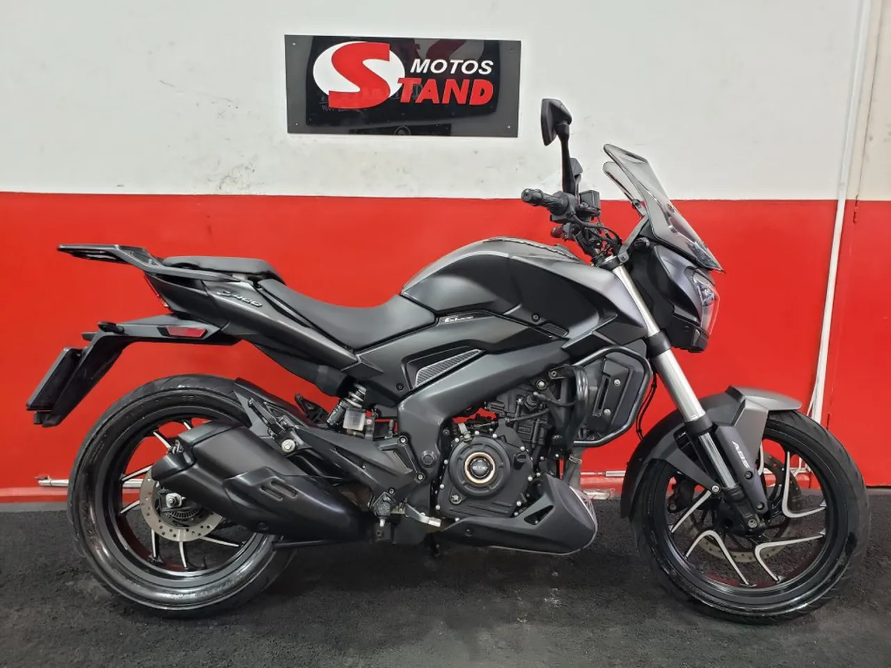 Motos BAJAJ DOMINAR no Brasil
