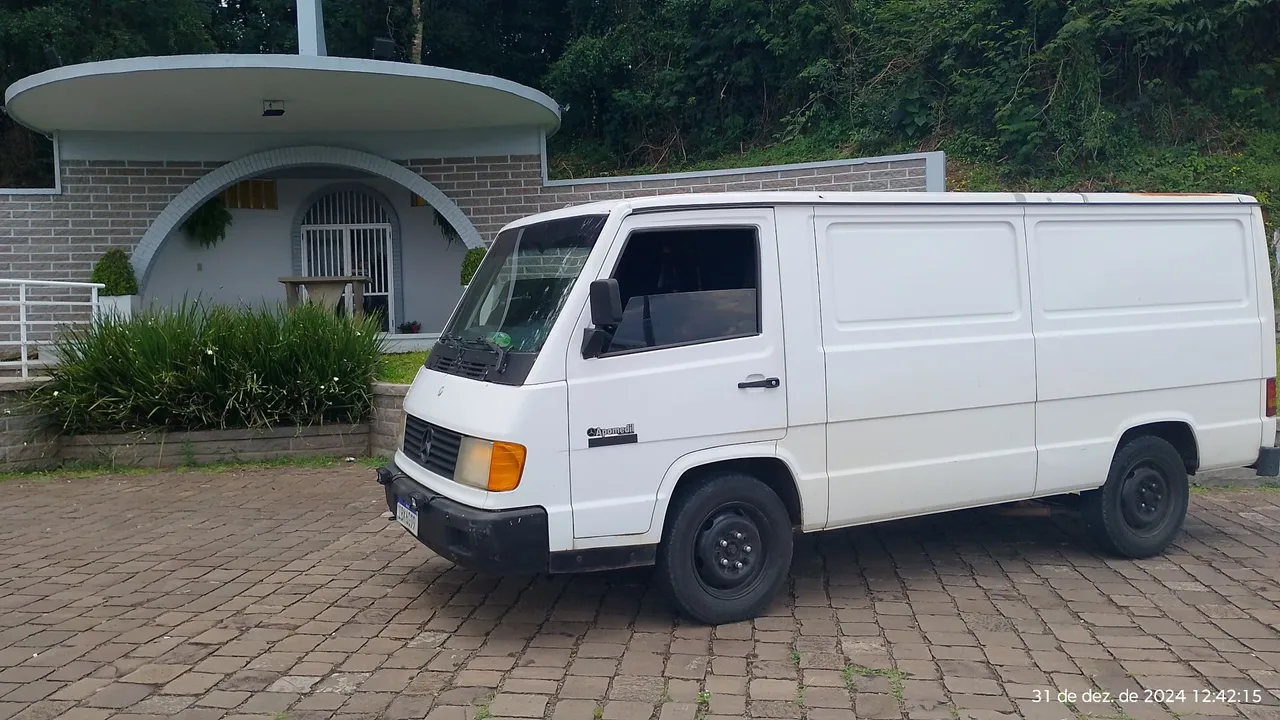 MERCEDES-BENZ 180-D a diesel Usados e Novos