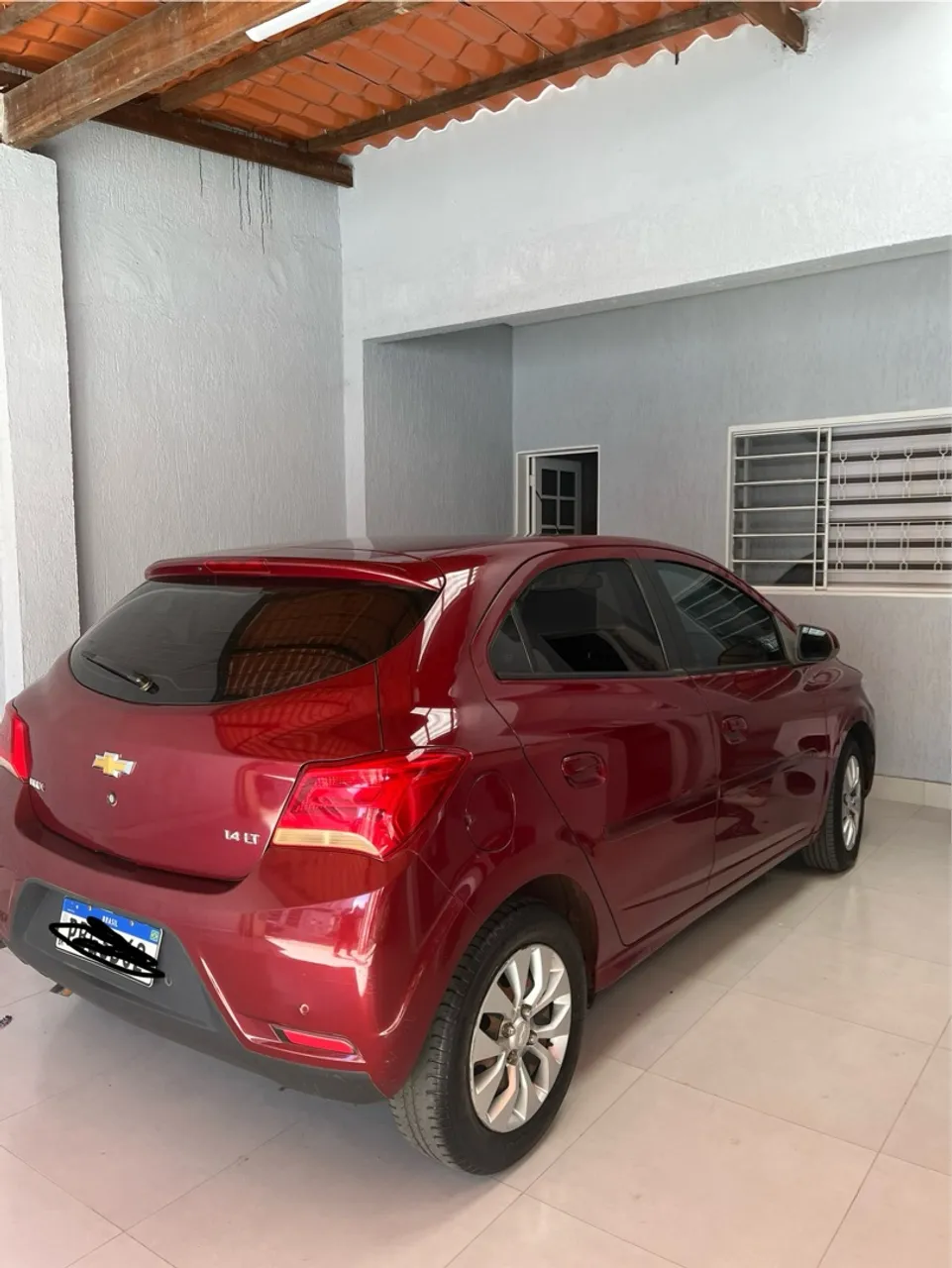 CHEVROLET ONIX 2018 Usados e Novos