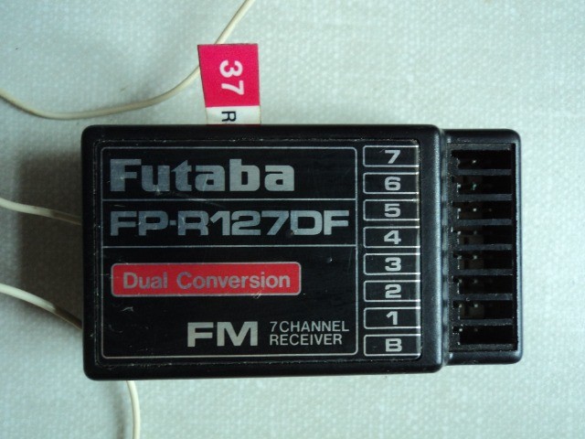 Receptor Fm Futaba Modelo FP-R127 DF - Dual conversion - FM 7 channel ... Receptor Fm Futaba Modelo FP-R127 DF - Dual conversion - FM 7 channel ...