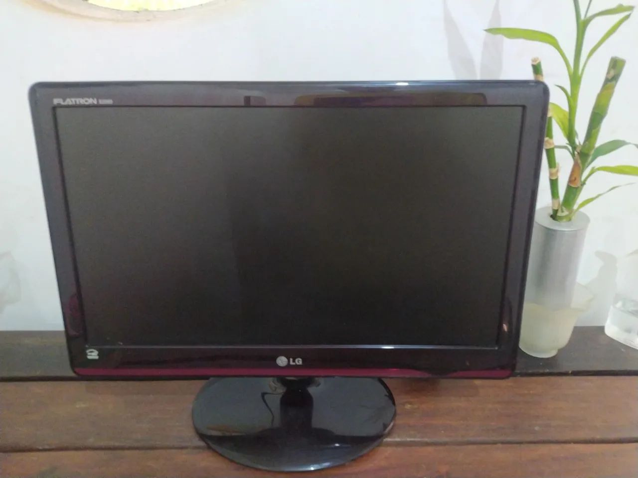 Monitor Led LG 20 polegadas-Envio pra todo Brasil - Monitores - Santa Cruz, Belo Horizonte ...