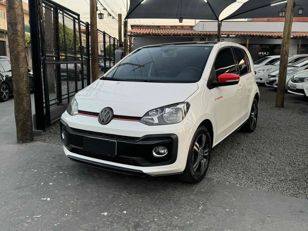 VOLKSWAGEN UP! 2019 Usados e Novos