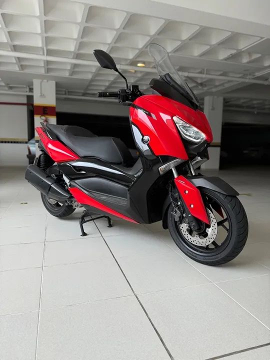 Motos YAMAHA XMAX no Brasil