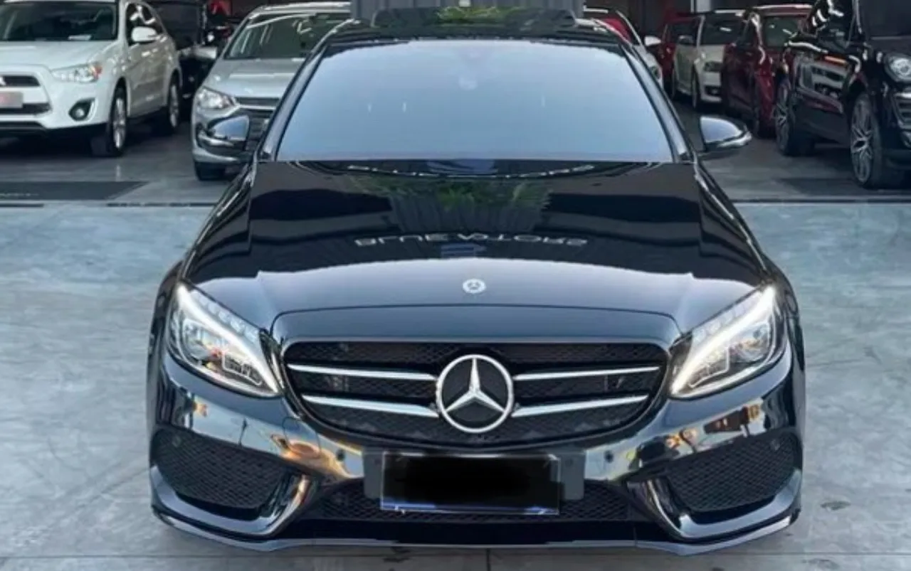 "mercedes c300" no Brasil