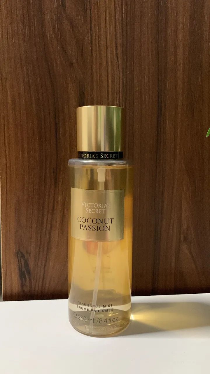 Body Splash Victoria's Secret Coconut Passion 250ml - original - Beleza ...