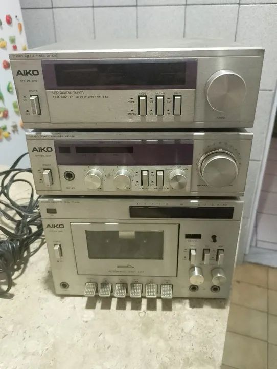 Aparelho de som marca Aiko modelo System 3000 - Aparelhos de Som ...