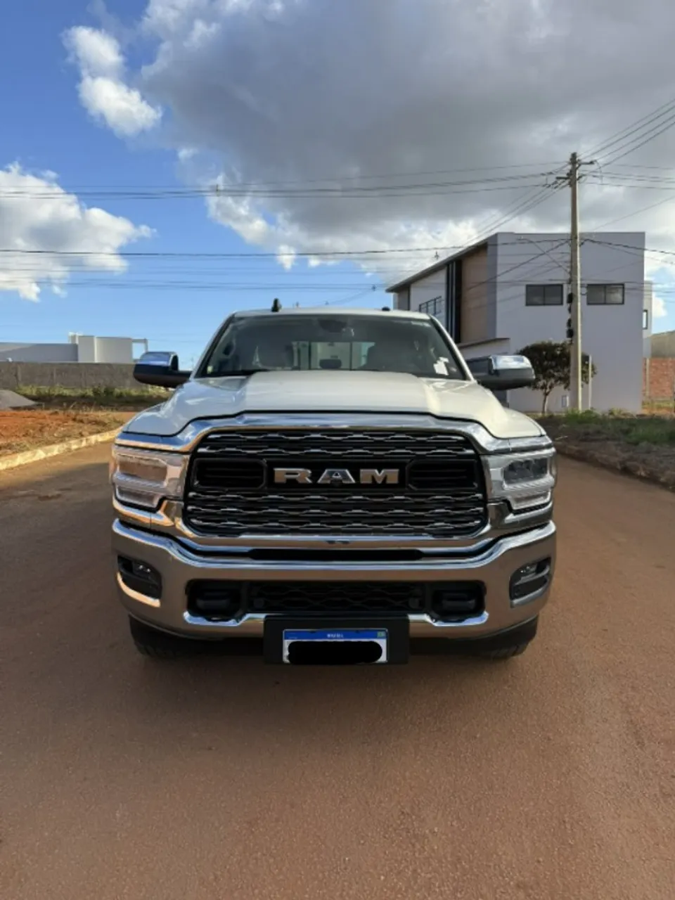 RAM 2500 Usados e Novos