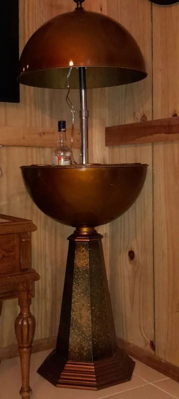 Porta bebidas bar inglês - Iluminação - Estreito, Florianópolis ...