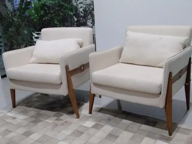 "poltrona individual" - Sofás e Poltronas no Brasil