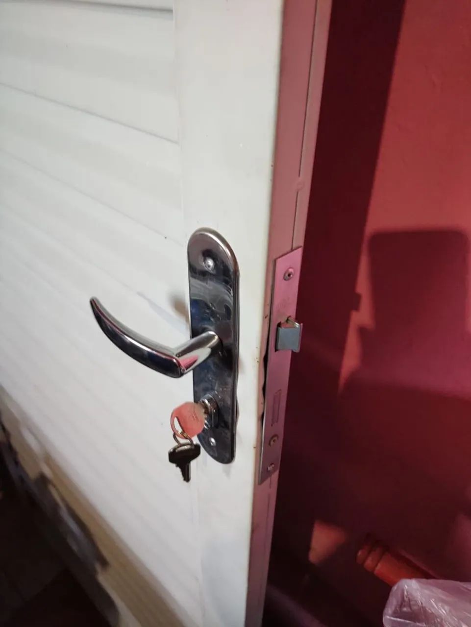 Porta de Casa Laminada de Aço - 2,10 x 0,82. - Portas e Janelas ...