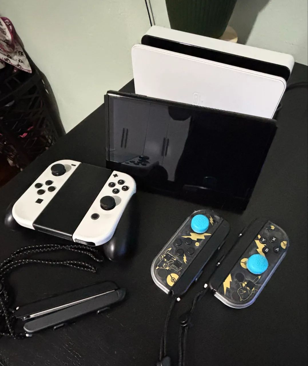 Nintendo Switch OLED 64GB + 4 Controles + Acessórios - Completo na ...